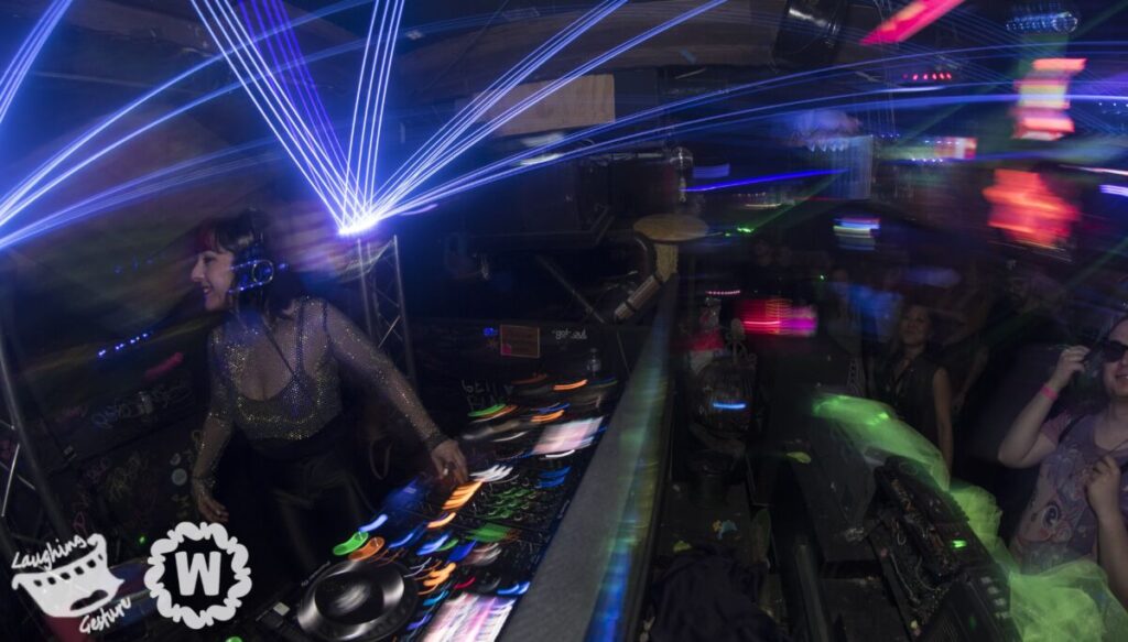 Photos: BARRONESS [all night long] - Wiggle Room Toronto